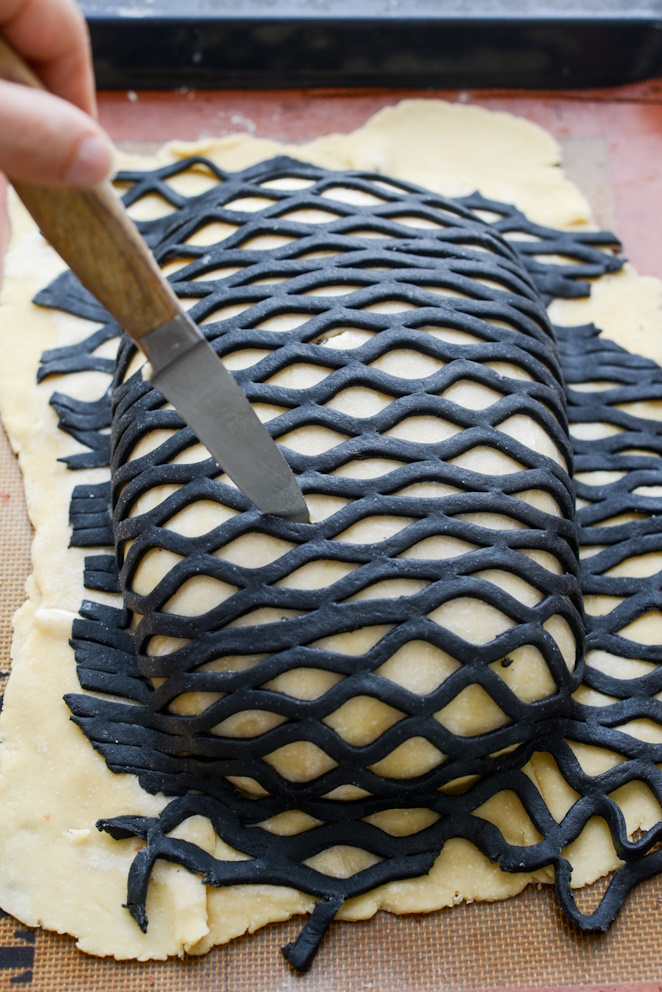 Pastete im Teigmantel ohne Backform (Pâté en croûte ohne Form) Rezept