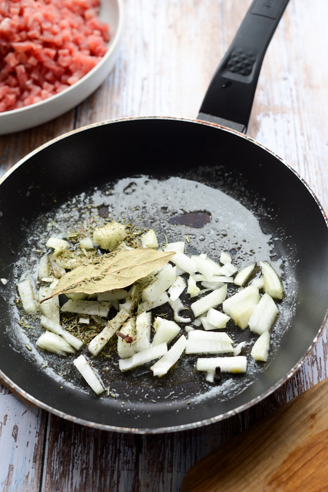 Gefüllter Wirsing aus der Auvergne – Chou farci auvergnat Rezept