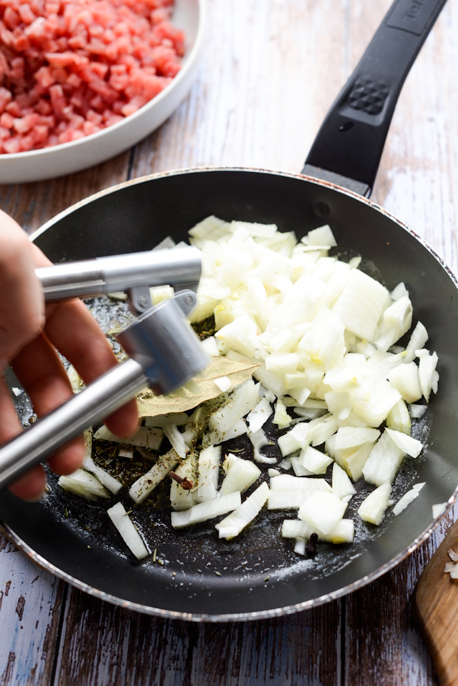 Gefüllter Wirsing aus der Auvergne – Chou farci auvergnat Rezept
