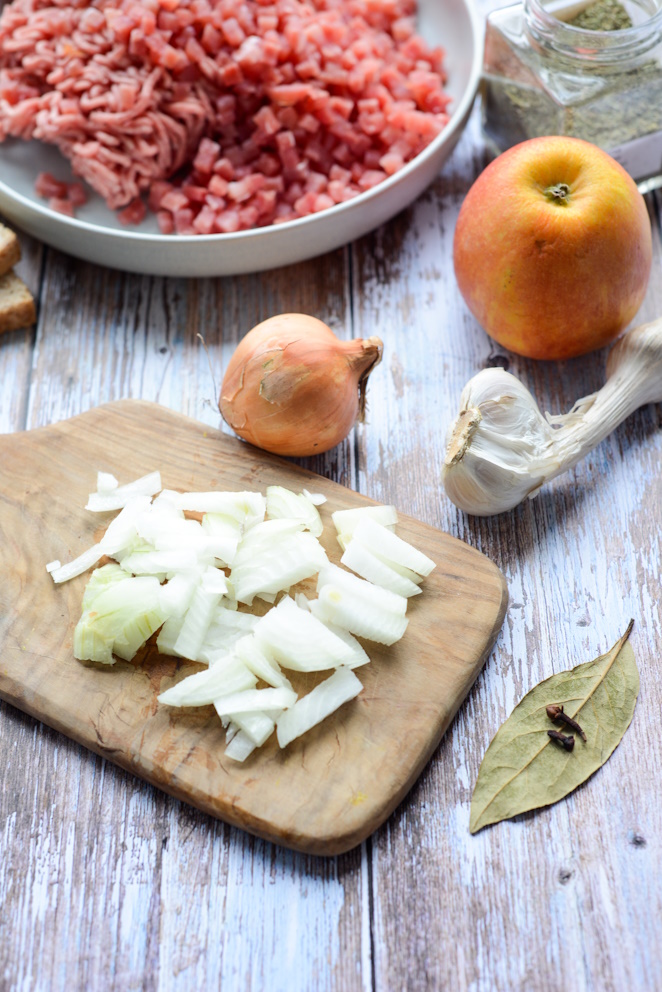 Gefüllter Wirsing aus der Auvergne – Chou farci auvergnat Rezept