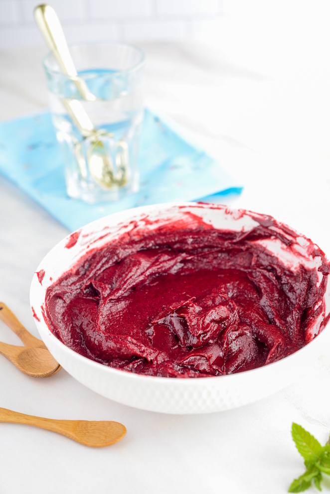 Cassis-Sorbet ohne Eismaschine Rezept